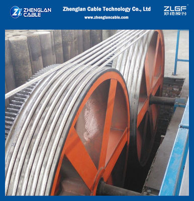 라인 나도체들은 전송 케이블 AAC / 강심 알루미늄 연리선 ASTM B231 ASTM B232 ASTM B399를 머리 위에 있습니다